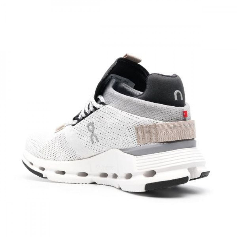 On Running Cloudnova lace-up sneakers - مستر سنيكرز